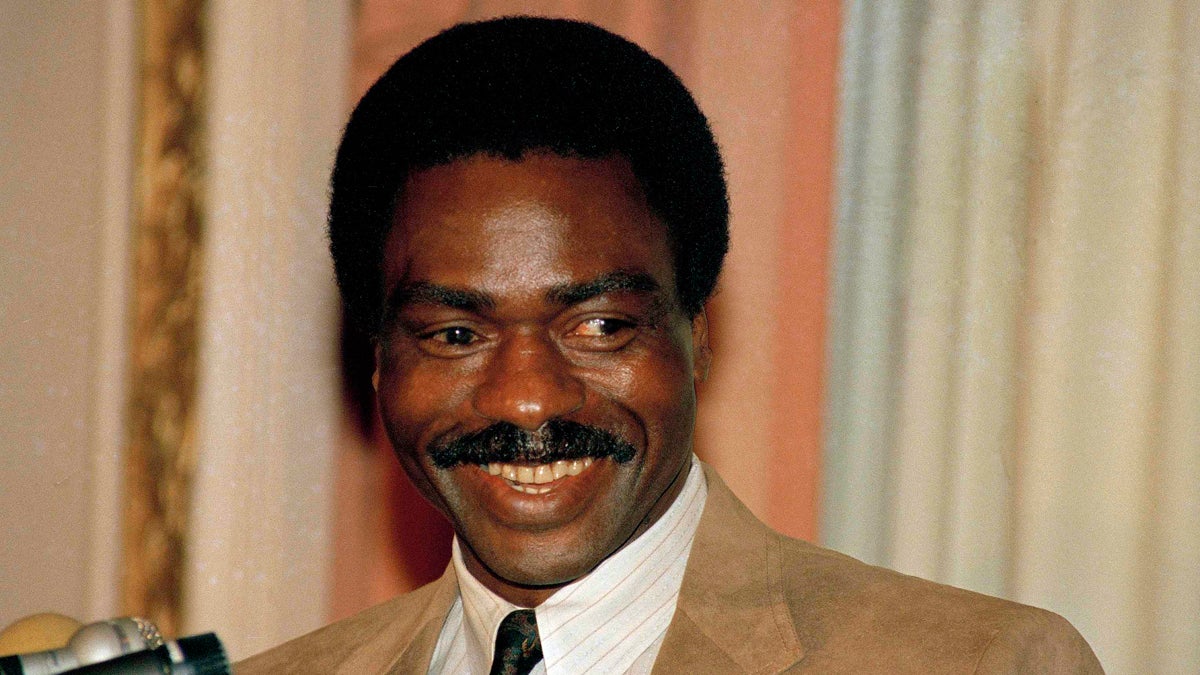 New Jersey native Rubin 'Hurricane' Carter dies at 76 - WHYY