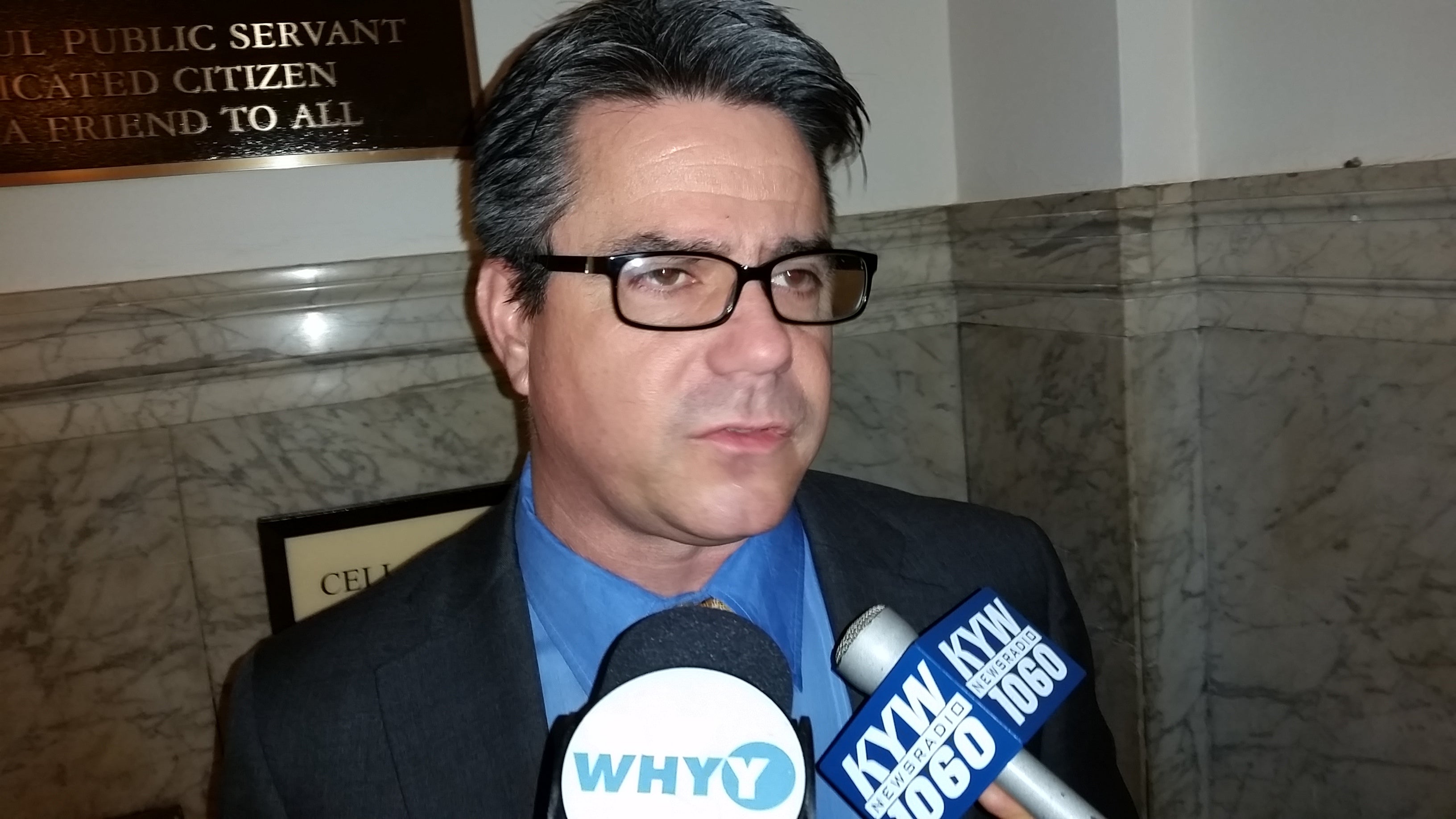 Philly billboard measure moving forward with amendments - WHYY