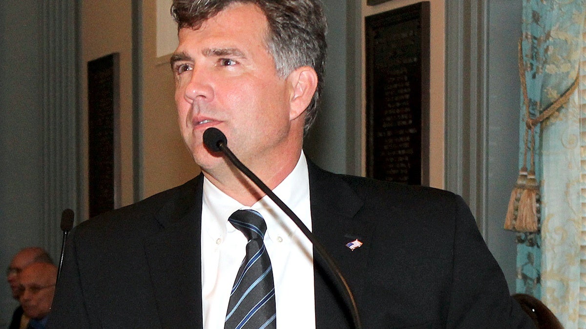 Delaware legislators pass bill to protect transgender residents - WHYY