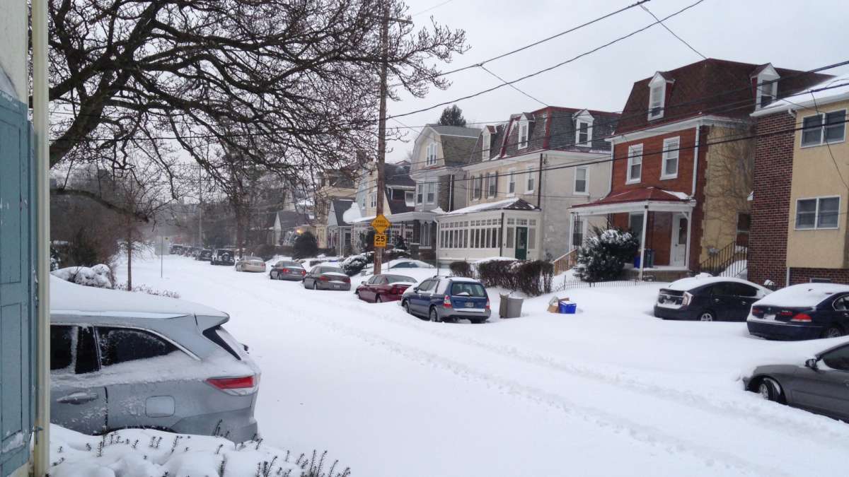 Snowed in on Saturday: Philadelphia region starts shoveling [photos] - WHYY