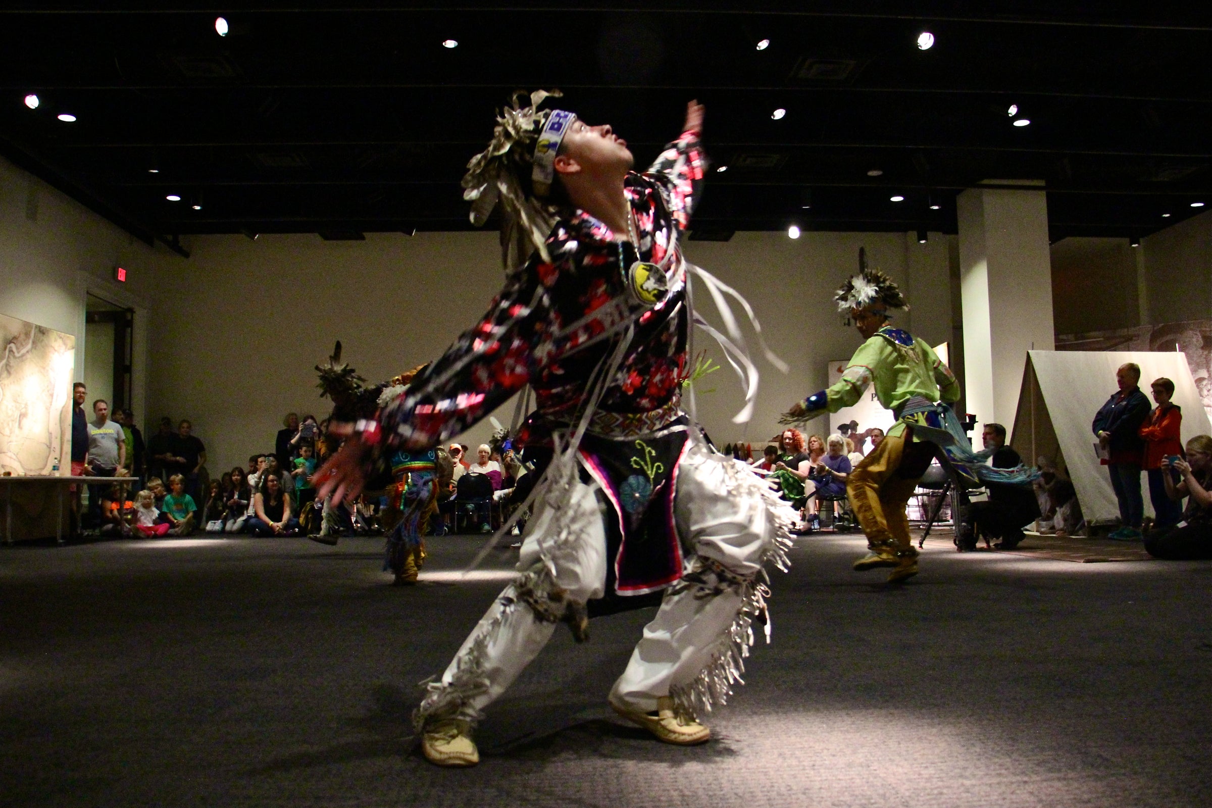 Indigenous people recount ancestors' role in Revolutionary War - WHYY