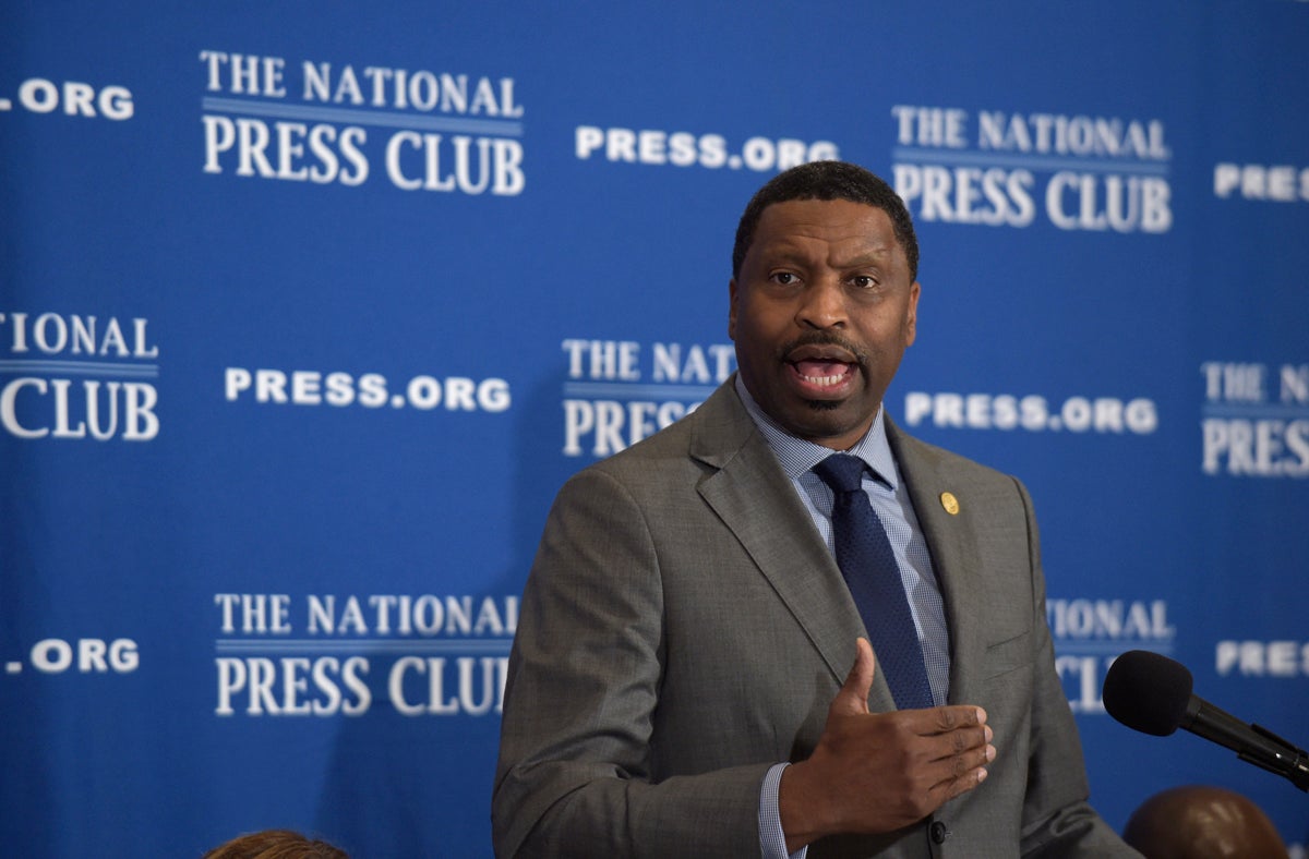 NAACP names new leader, Derrick Johnson, for more active future - WHYY