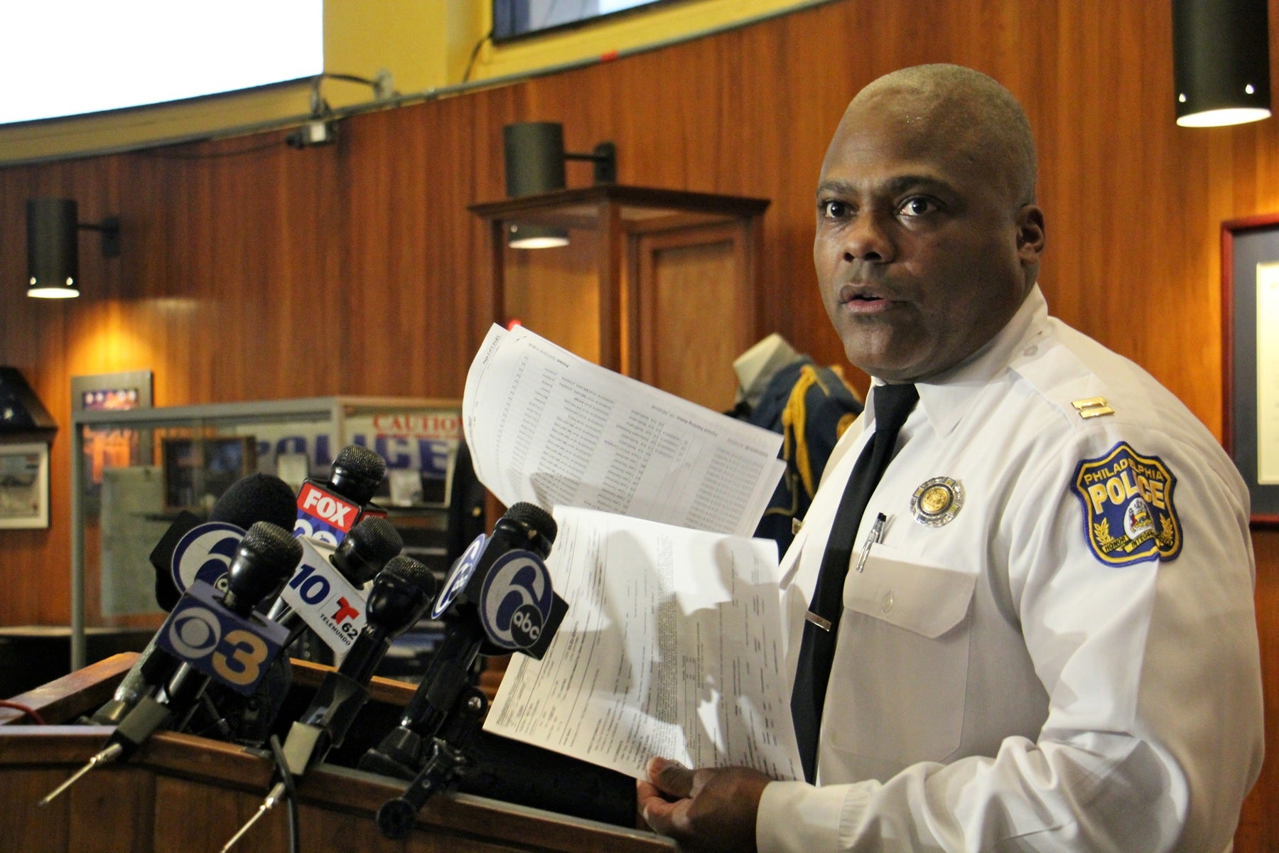 Philly police round up 'handful of bad actors' in wake of Super Bowl ...