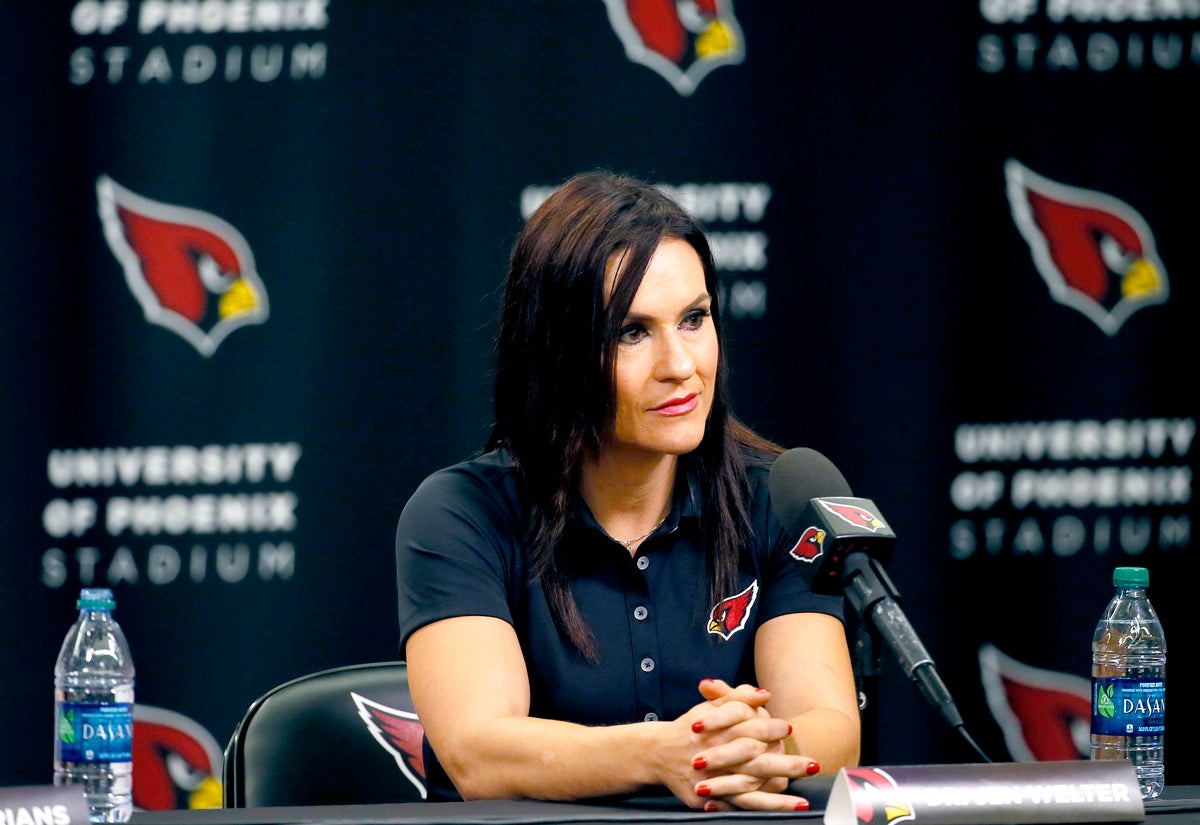 Ground-breaking female NFL coach speaks at 20th Philly City Year ...
