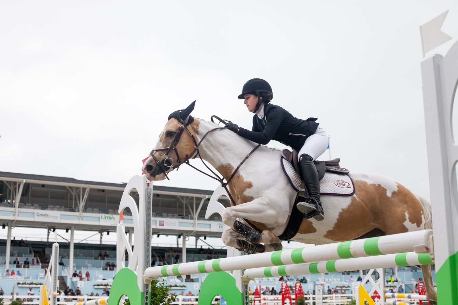 Young riders show off their skills at Devon Horse Show - WHYY