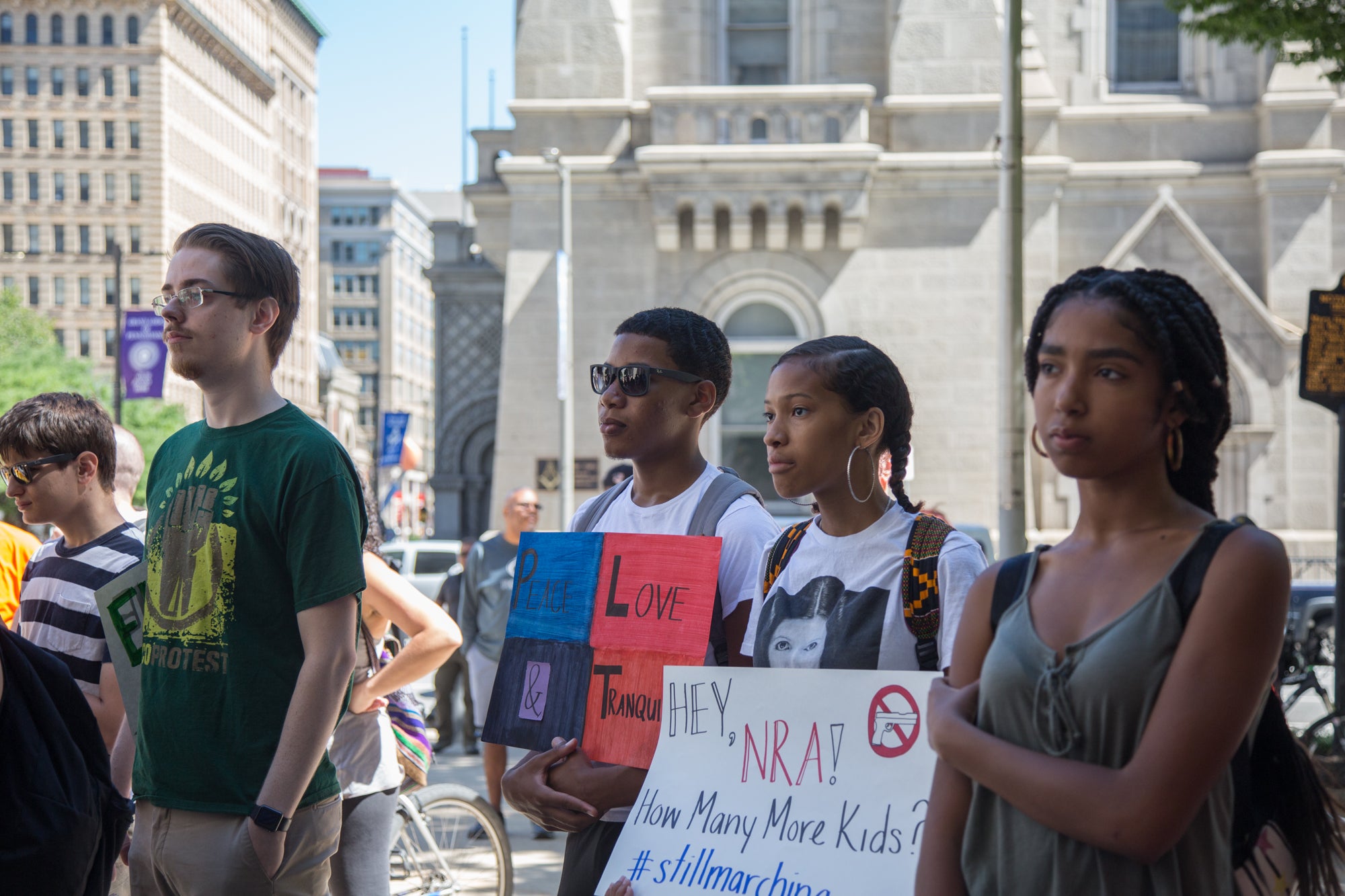 Gun-control protesters march through Philly as pro-gun activists gather ...