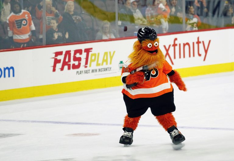 Flyers fans warming up to team's new mascot - WHYY Flyers fans warming up to team's new mascot - WHYY