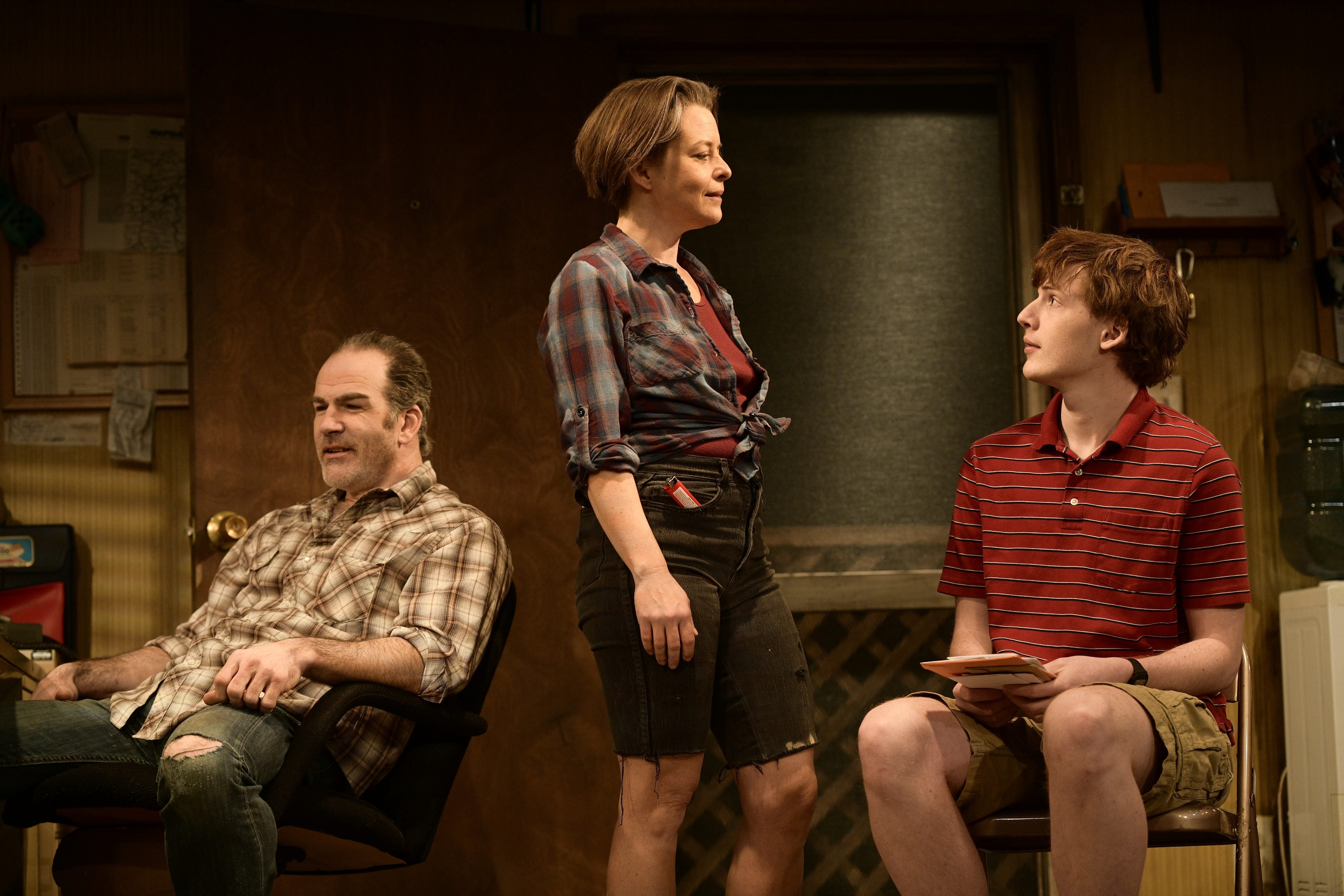 Review: Theatre Horizon presents the many facets of 'The Few' - WHYY