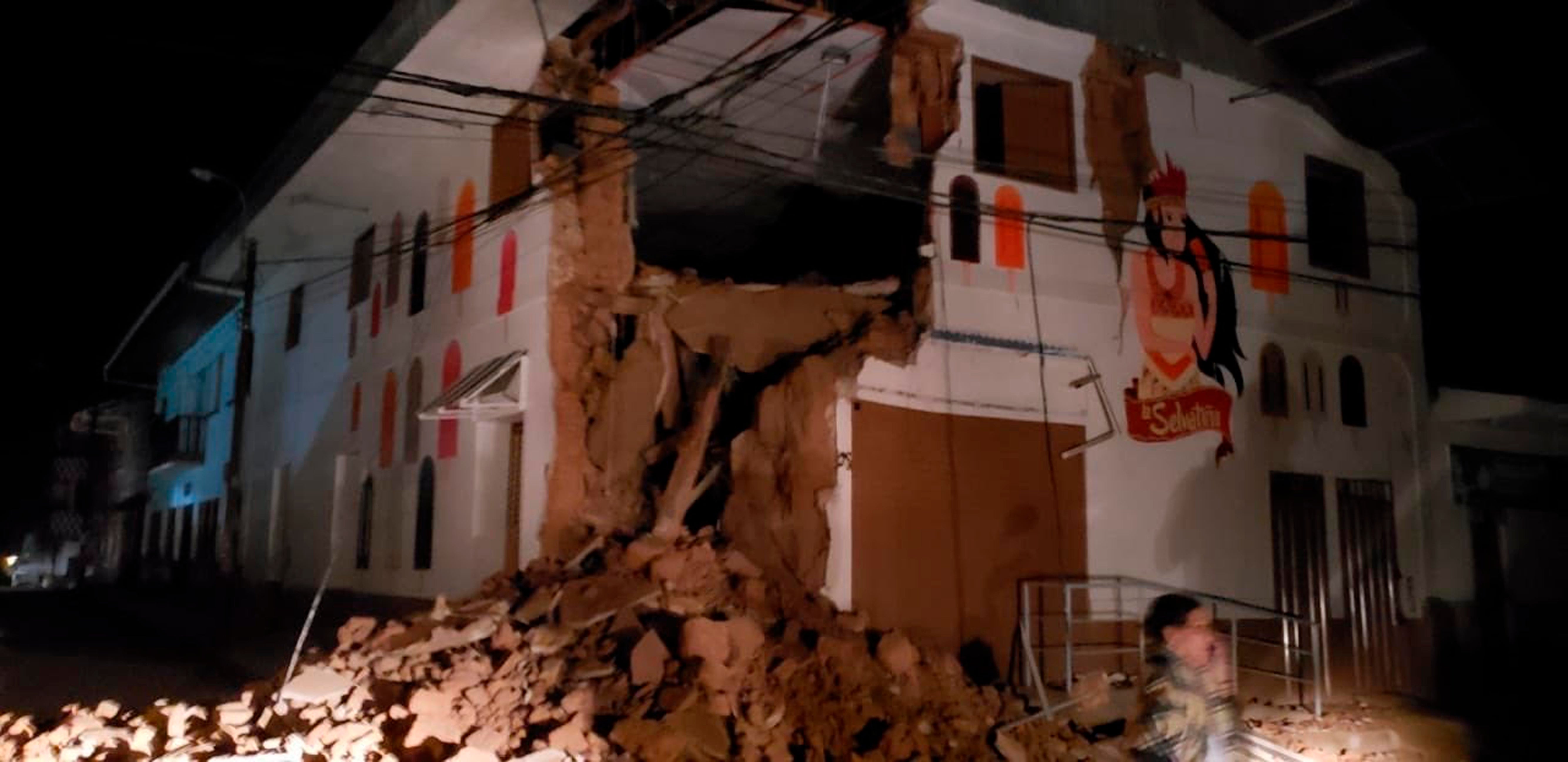 Magnitude 8 earthquake strikes in Peru - WHYY