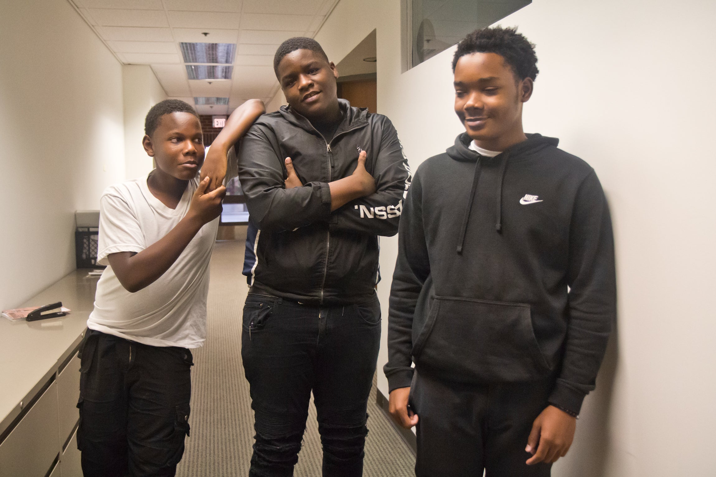 Philly teens create phone repair business at Dobbins High School - WHYY