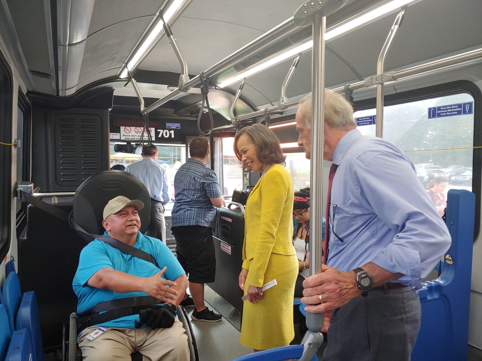 Delaware adding electric buses with help from federal grant - WHYY