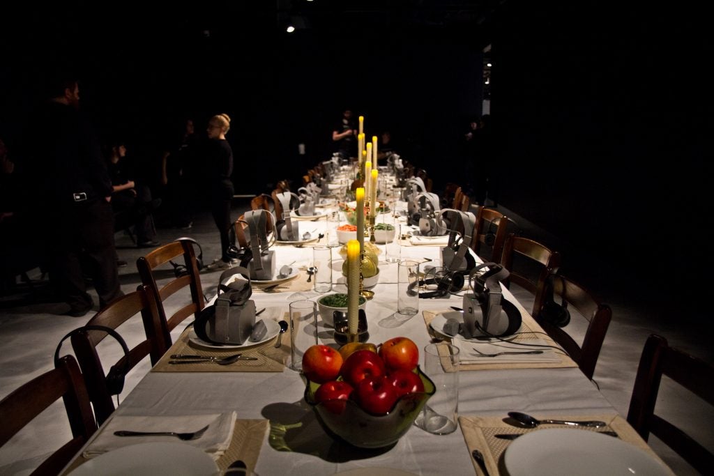 Wonderspaces offers new way to see new art - WHYY