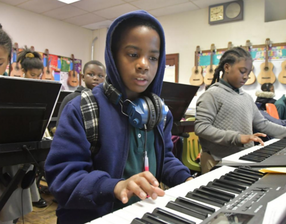 Students hit all the right notes at Nebinger school - WHYY