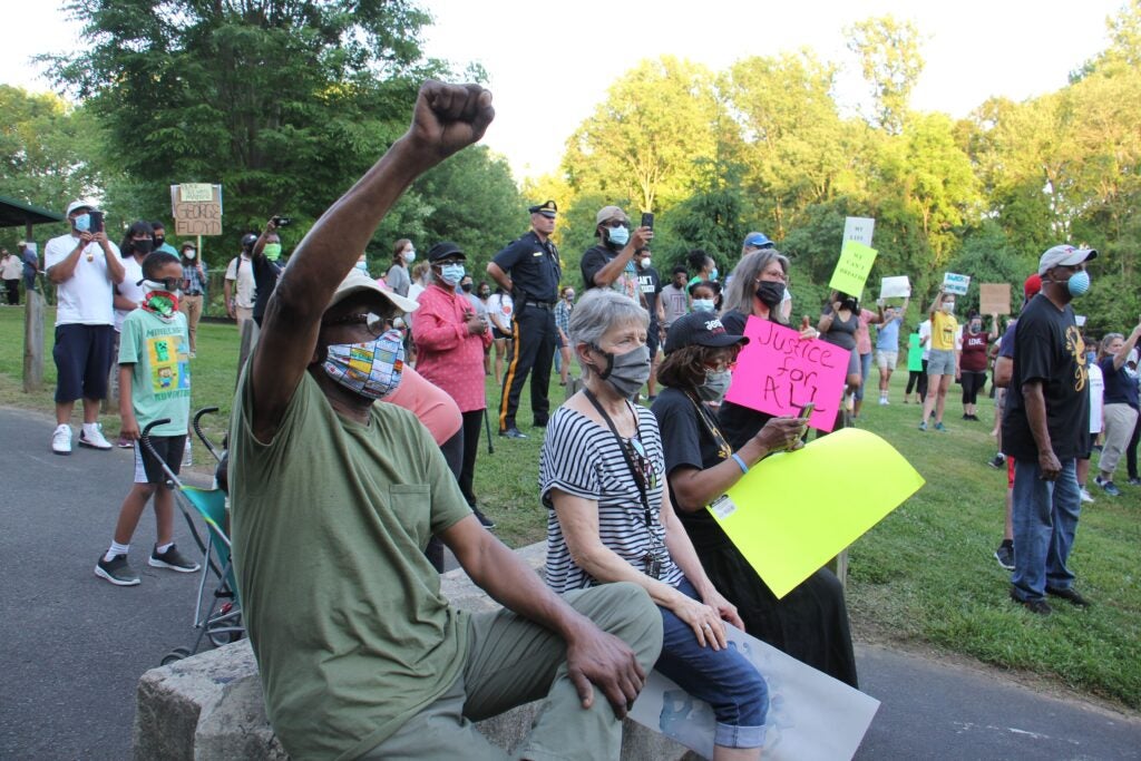 Philly sanitation workers protest treatment, seek PPE, hazard pay - WHYY
