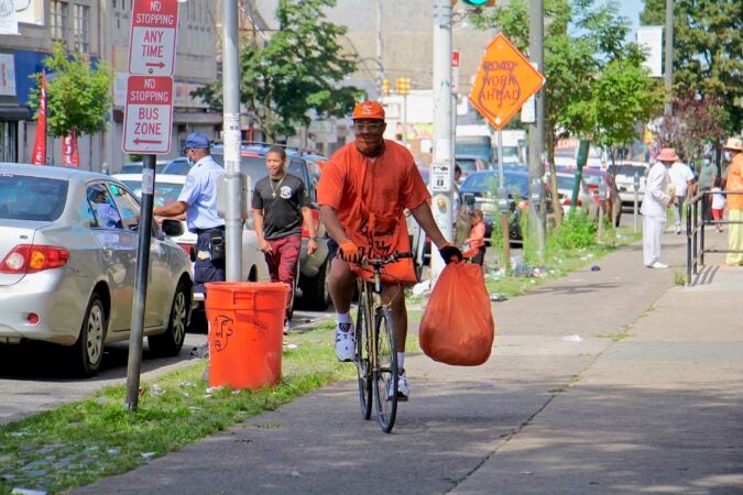 Can dedicated volunteers replace street cleaning in Philly? - WHYY