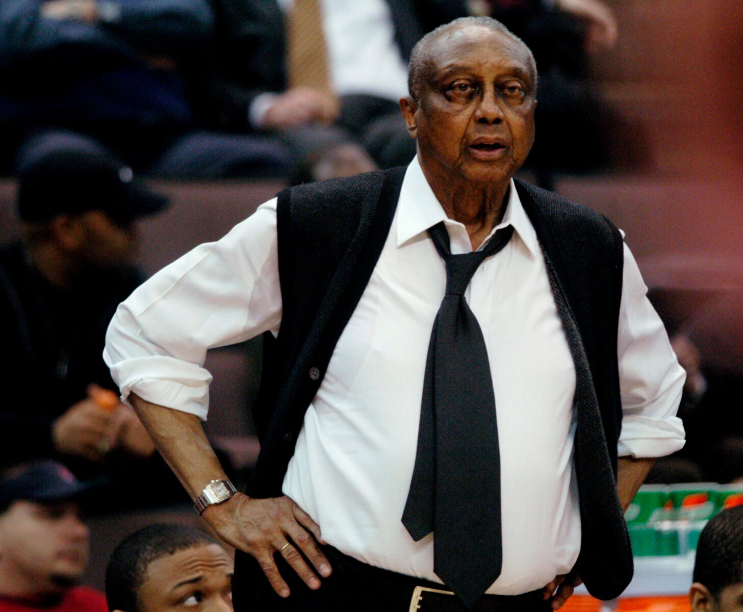 John Chaney, iconic Temple basketball coach, dies at 89 - WHYY