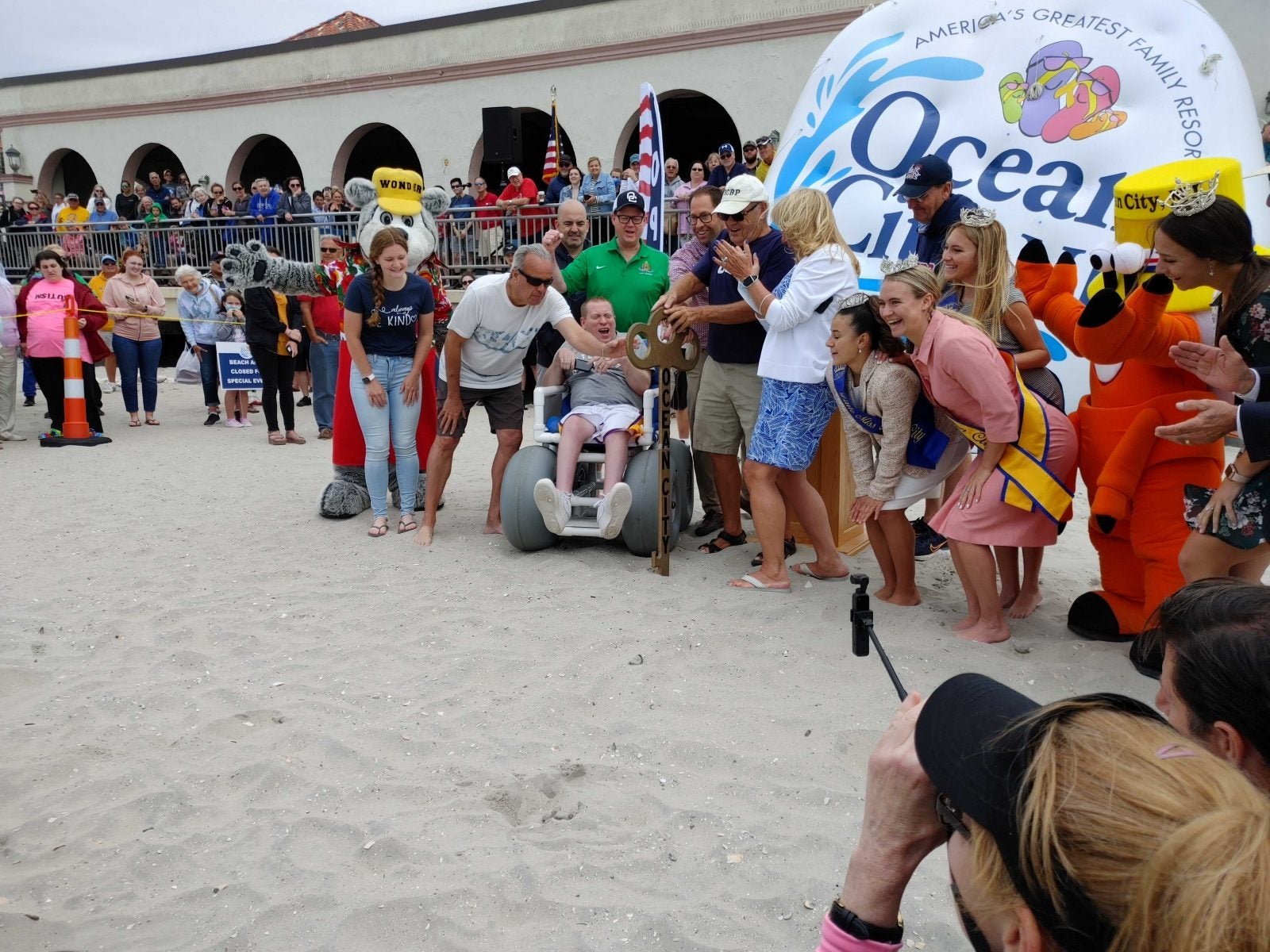 The Jersey shore is open and hoping for tourists - WHYY