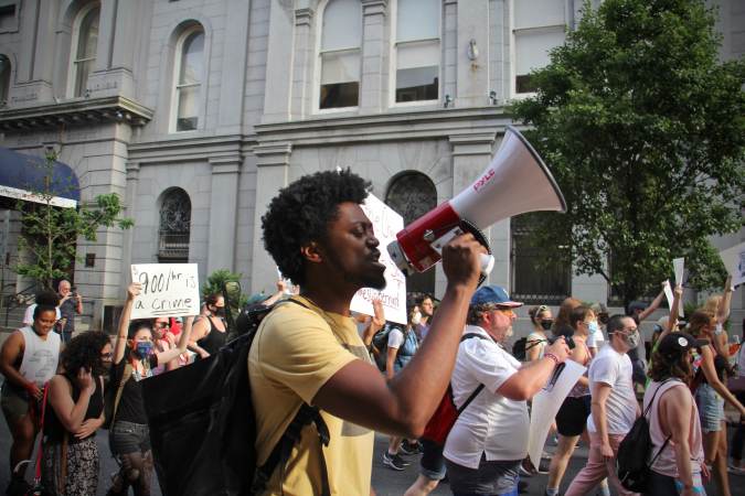 Theater artists protest the Walnut Street Theatre - WHYY