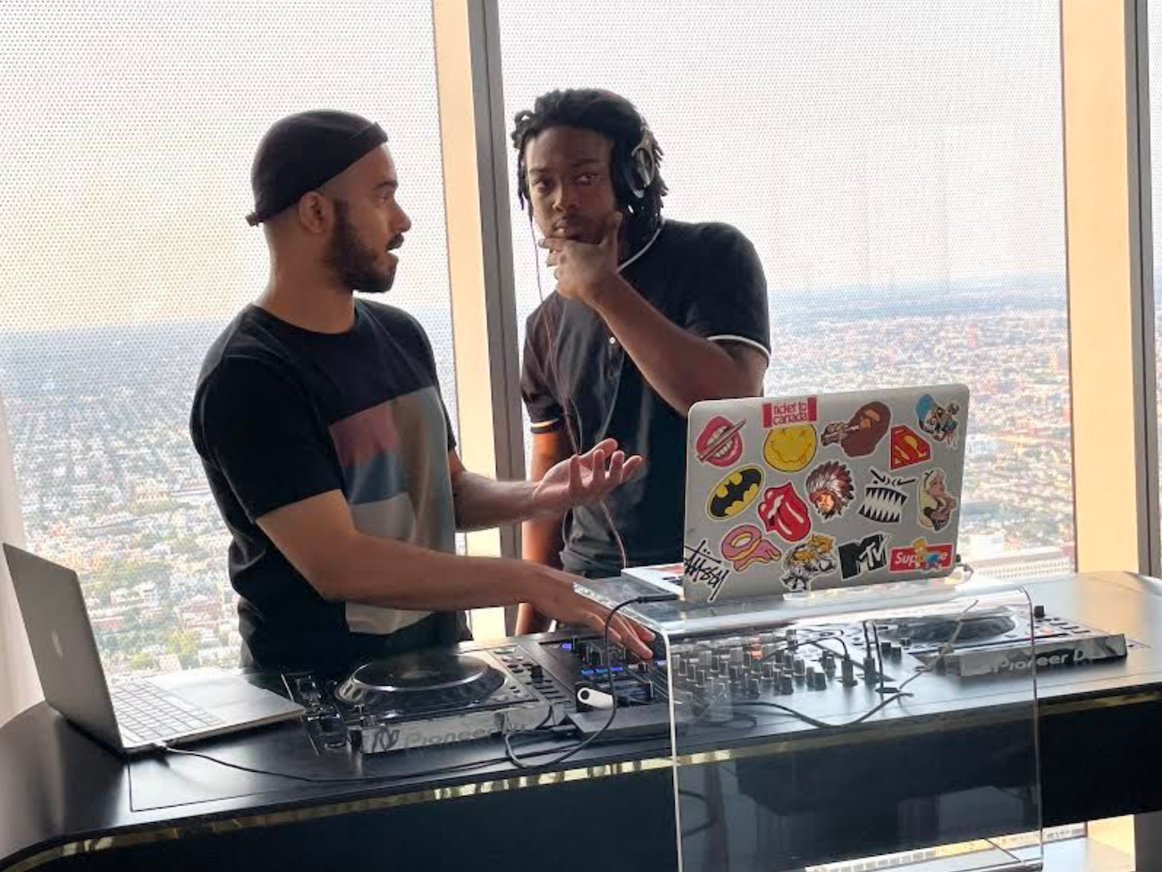 Philly students explore art of DJing through school district program - WHYY