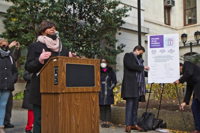 Philly Council may limit second jobs after Henon verdict - WHYY
