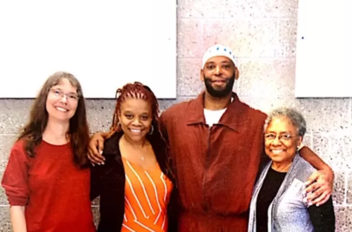 SCI Phoenix prisoners raise money for Stephen Girard Elementary - WHYY