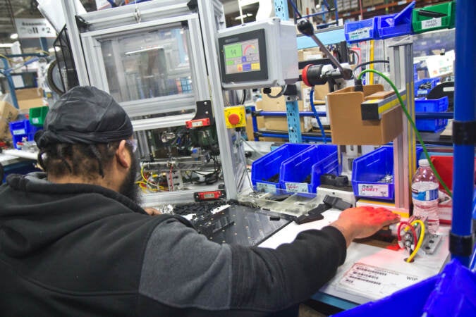 Pa. manufacturers face economic and hiring problems - WHYY