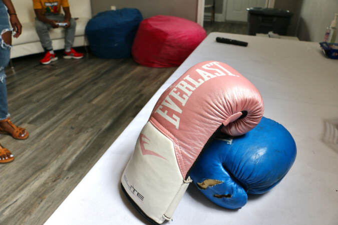 Teen mediation programs offer possible gun violence solution - WHYY