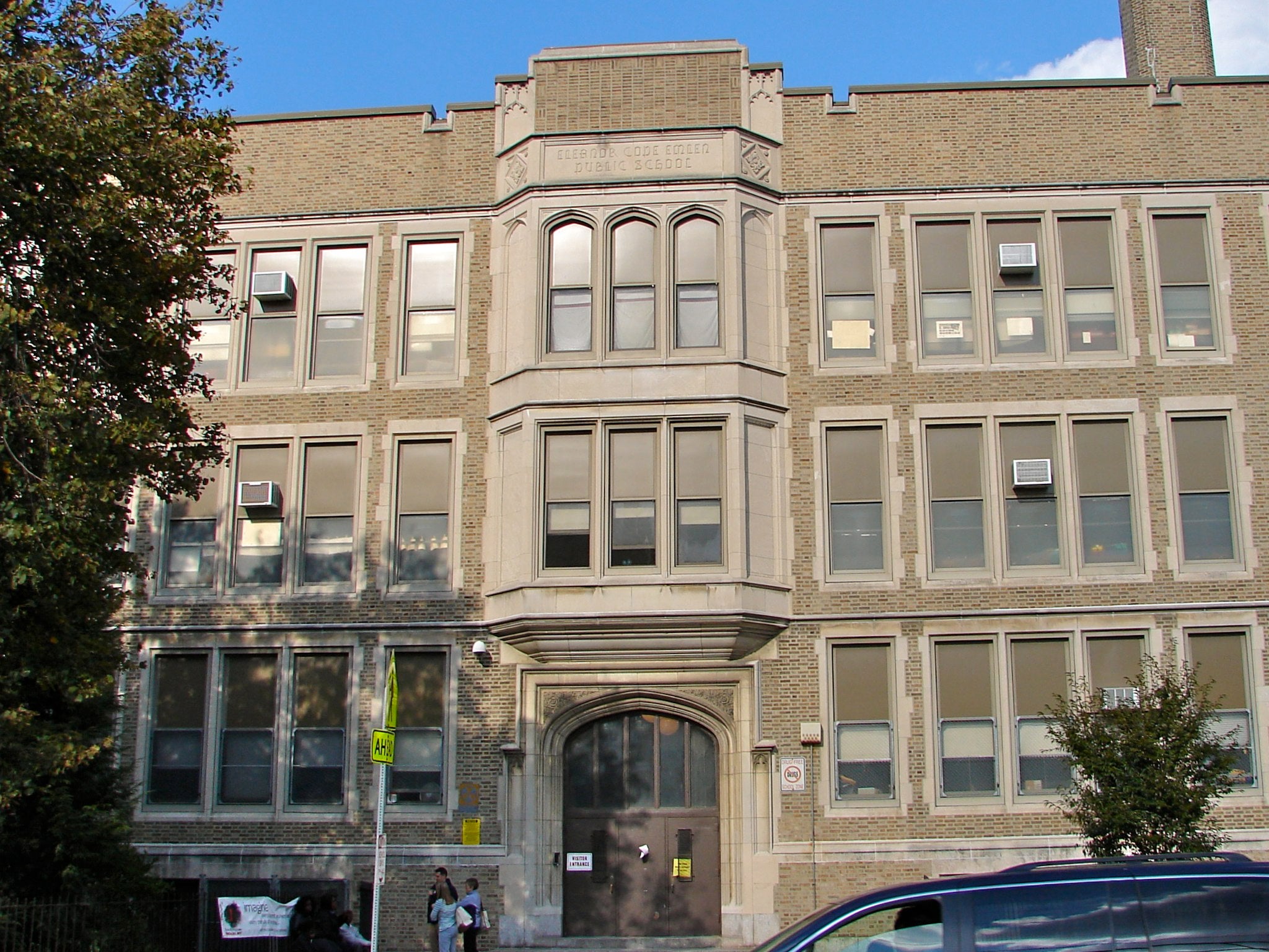 Climate change challenges Philly schools with no A/C - WHYY