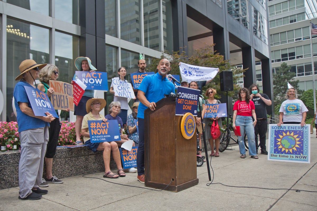 Pa. advocates push for Democrats’ climate bill - WHYY