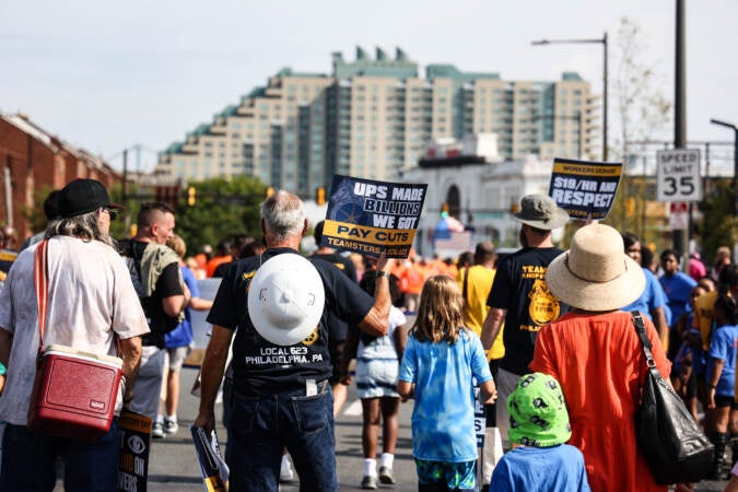 Thousands march along Columbus Boulevard in show of Labor Day ...