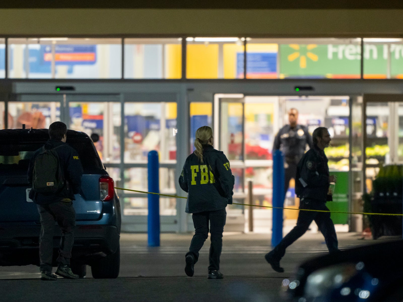 NLCS Game 3: 2008 World Series champion to throw first pitch - WHYY