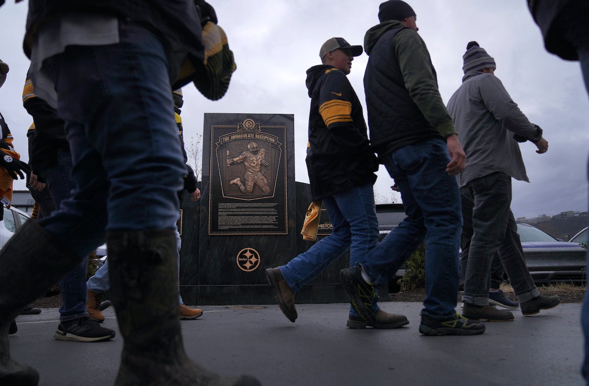 At 50, 'Immaculate Reception' still lifts a region's spirits - WHYY