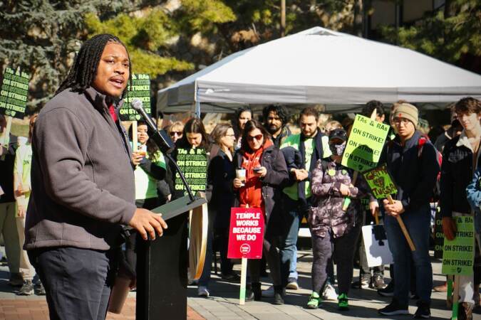 Striking Temple grad students get legislative support - WHYY