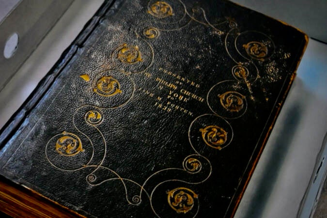 Historic family Bible donated to the Museum of the American Revolution ...