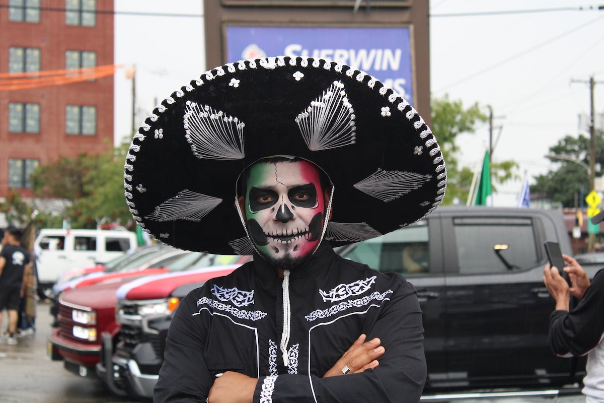 Philly celebrates Mexican Independence Day with car parade - WHYY