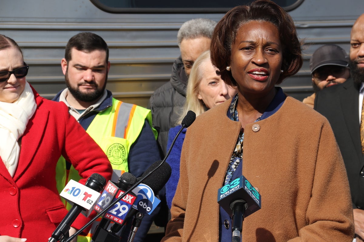 SEPTA receives largest federal grant ever for MFL fleet - WHYY
