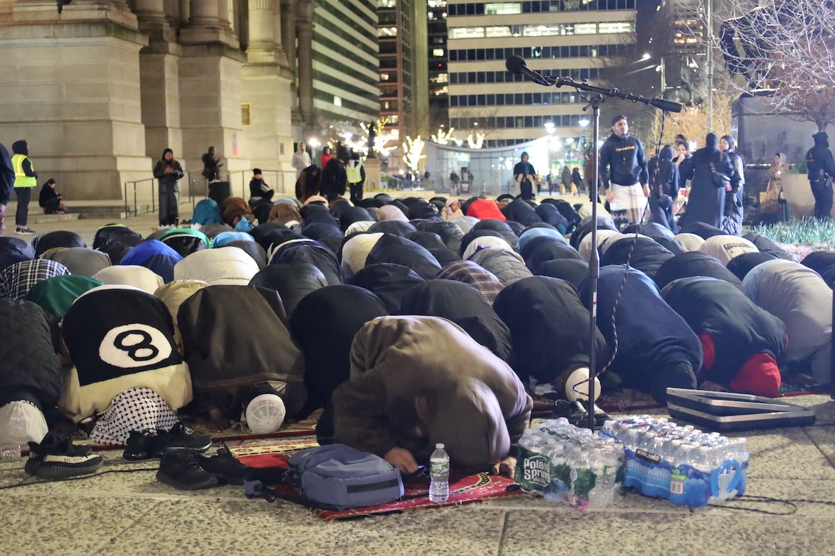 Philly Muslims offer Ramadan prayers outside City Hall - WHYY