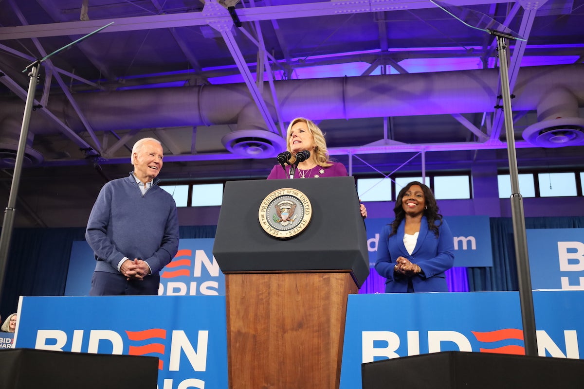 Biden visits Philly suburb home before campaign speech - WHYY