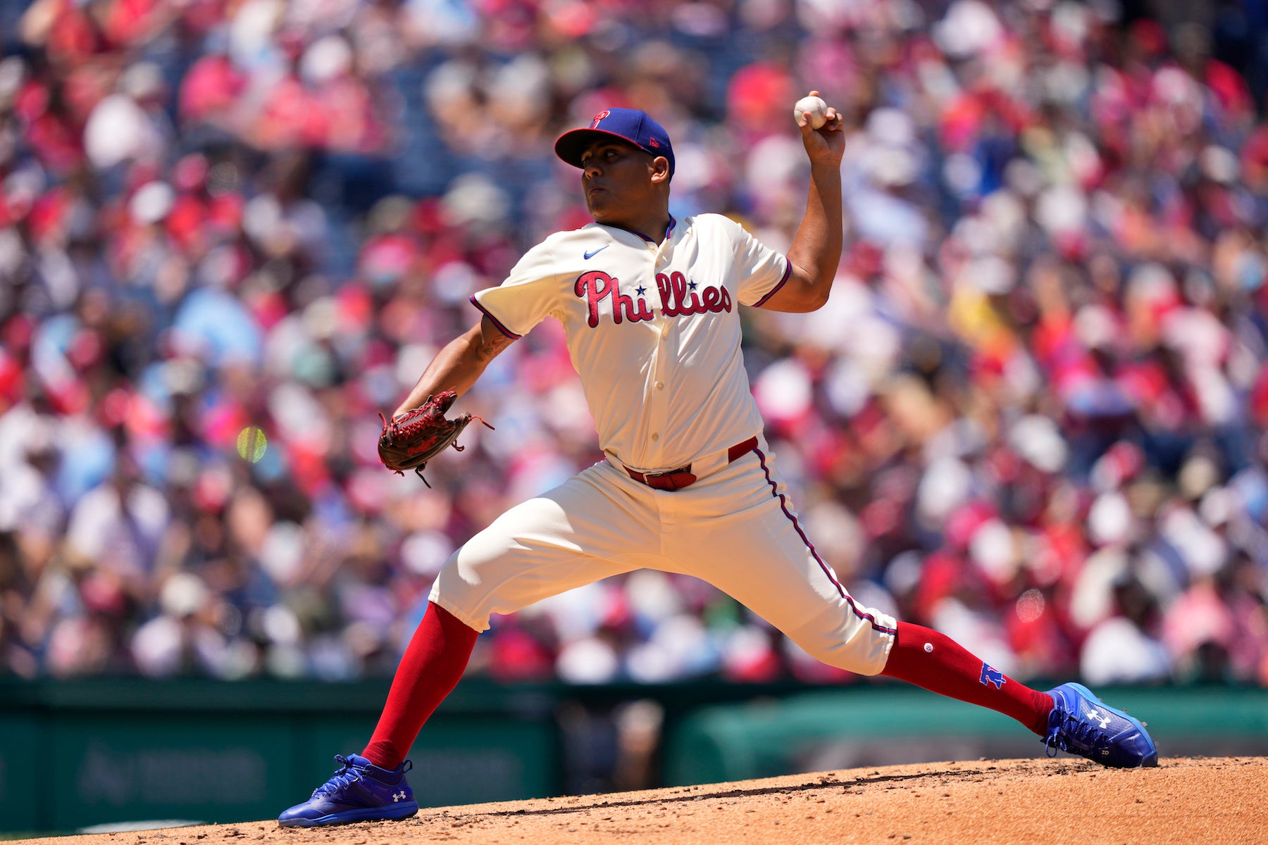 Phillies star pitcher Ranger Suárez overjoyed with pitching in front of ...