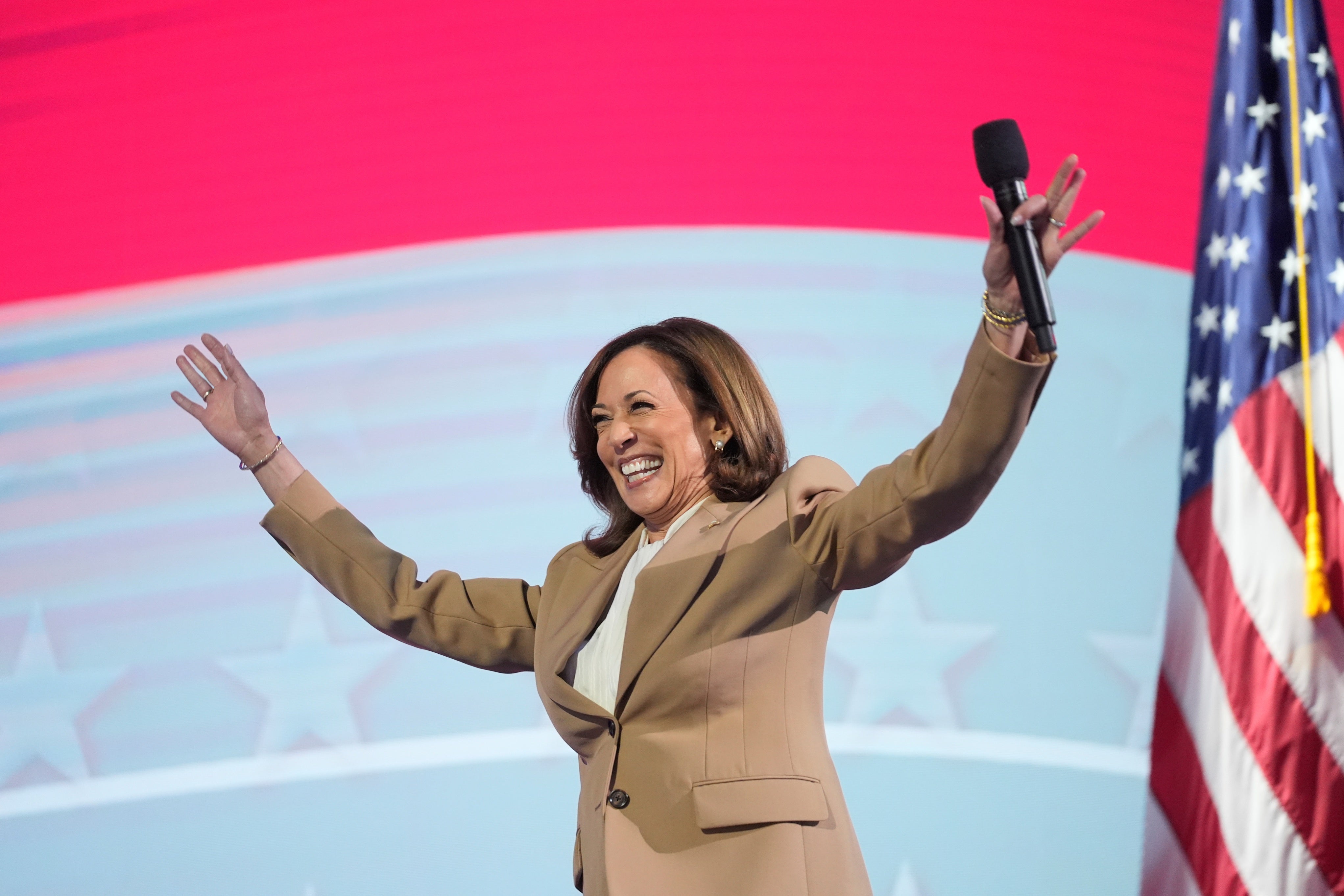 DNC 2024: Democrats will honor Biden while pivoting to Harris on first ...