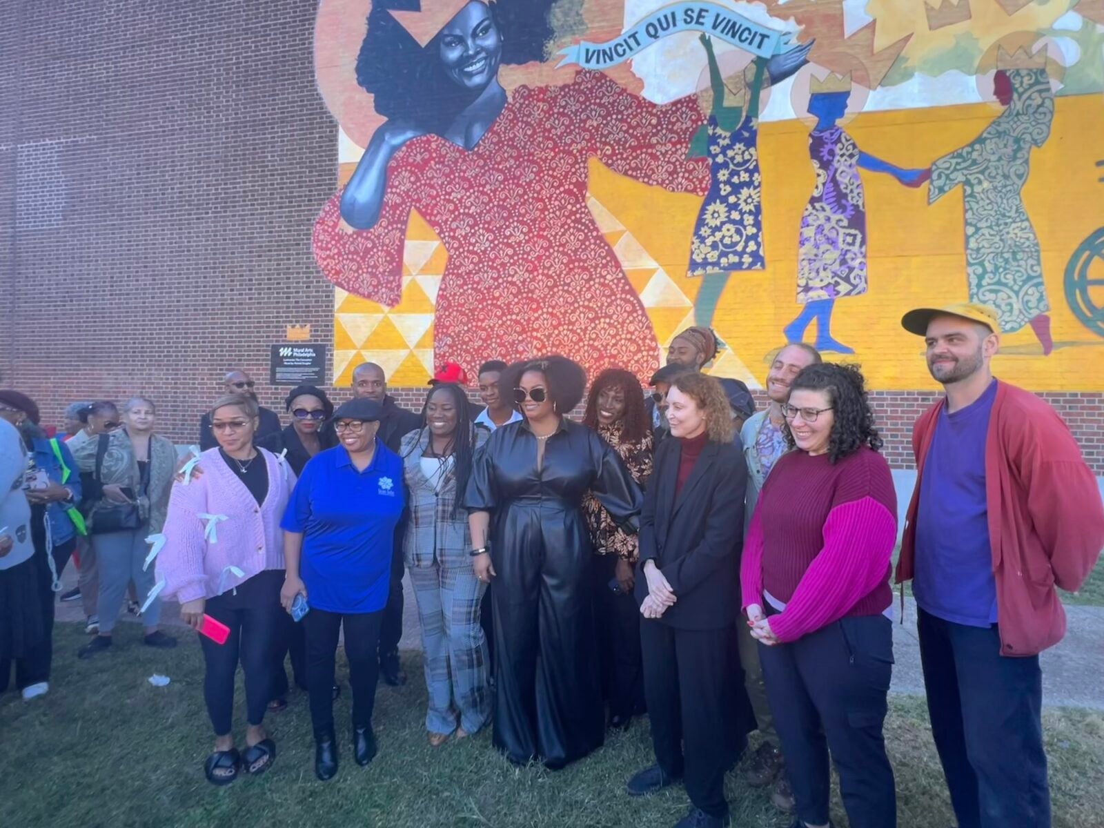 New Jill Scott mural dedicated at Girls High in North Philly - WHYY