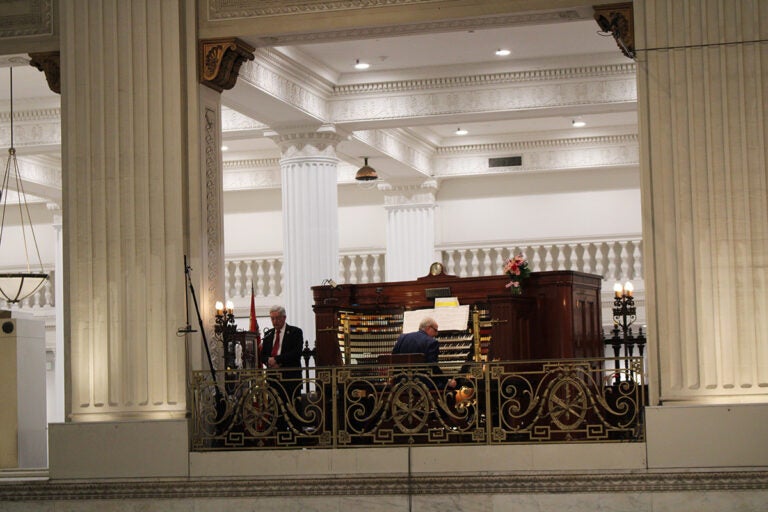 Wanamaker Organ recital marks end of era at Center City Macy’s - WHYY
