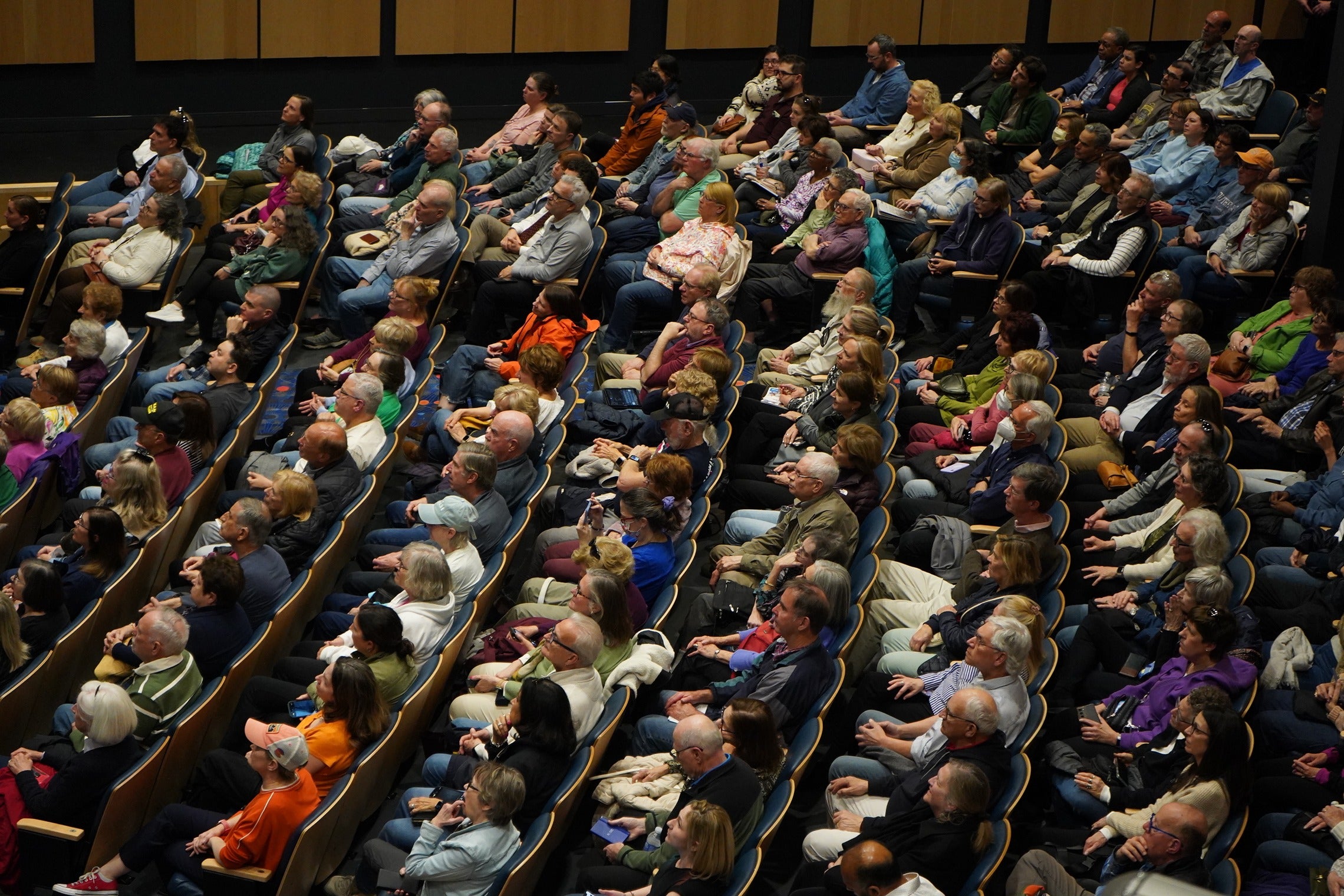 Montgomery County residents voice concerns over Trump at Dean town hall ...