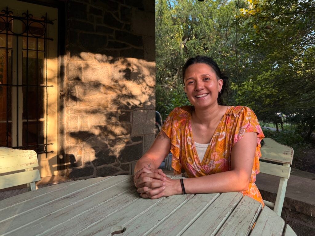 Shakespeare goes bilingual in Delaware to reflect migrant story - WHYY