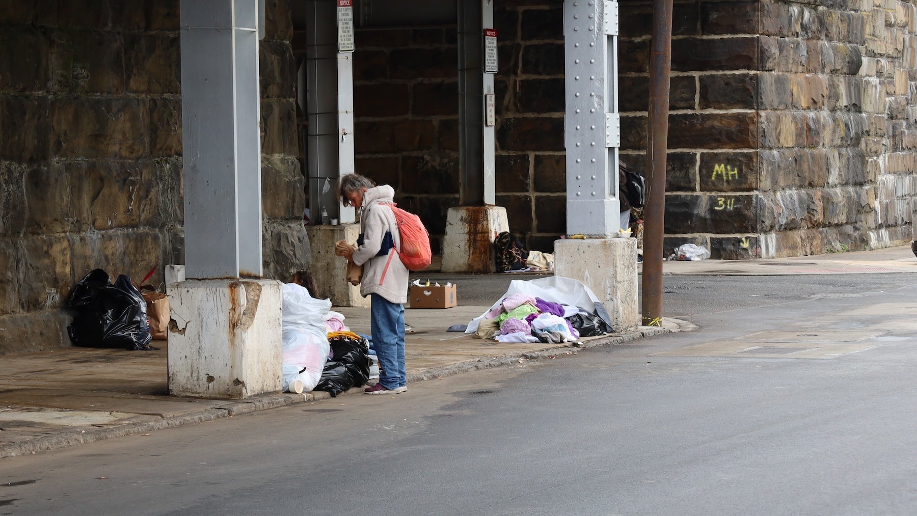 White House signals new direction in federal homelessness strategy - WHYY