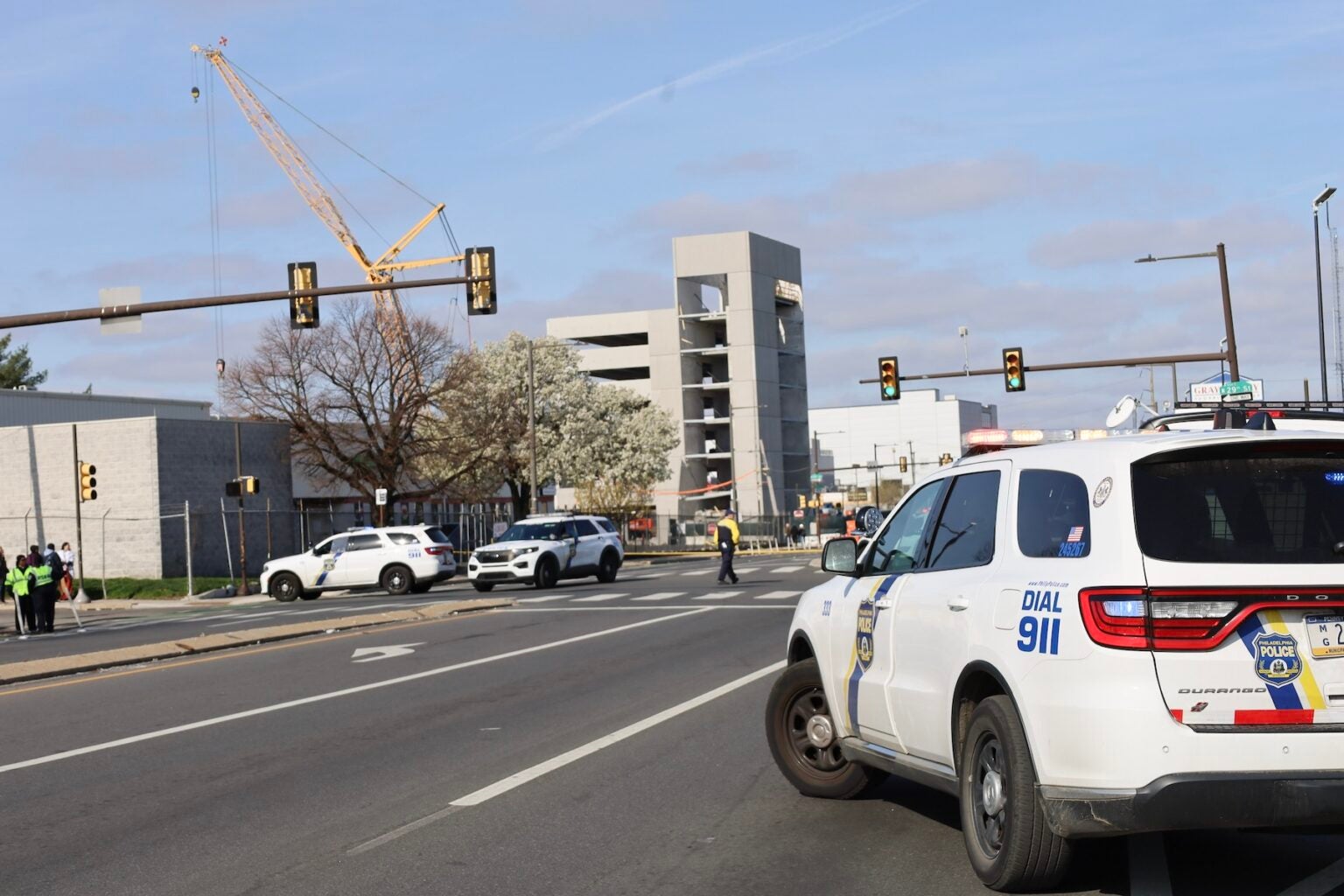 Grays Ferry residents mourn deadly parking garage collapse - WHYY