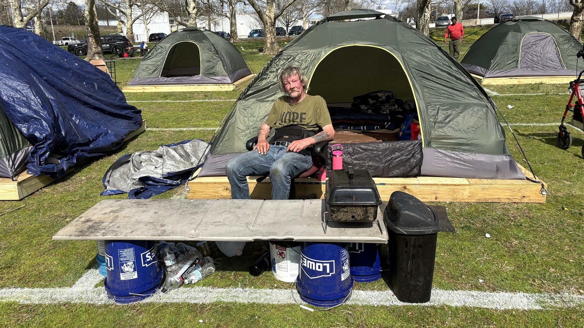 Wilmington’s unhoused soaked in city-required tents after storm - WHYY